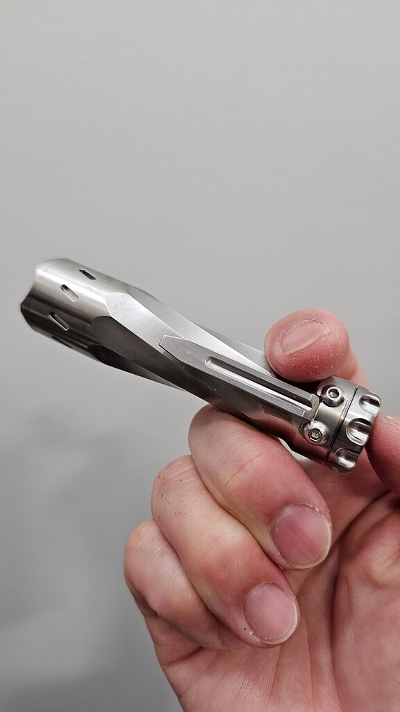 Zorkryth Kickstarter flashlight: Champ EDC Flashlight - BLF User ...