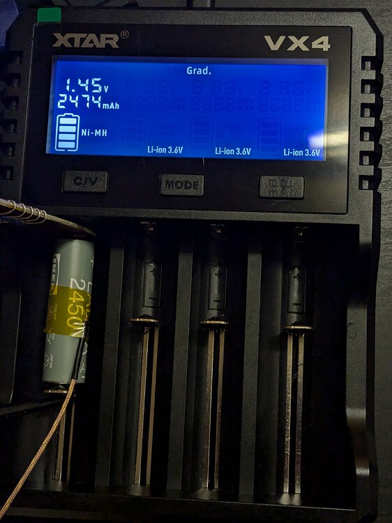 XTAR VX4 Review - Chargers - BudgetLightForum.com