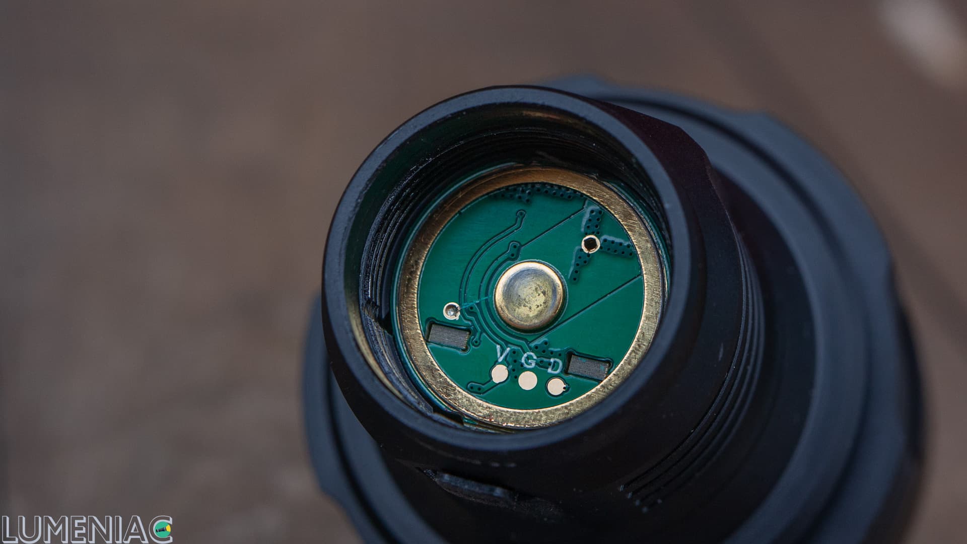 Throw light with the same "wow" factor : r/flashlight