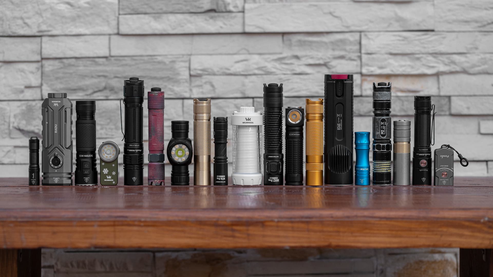 I am fascinated by the Streamlight Scorpion from the 90s. - Non-LED Lanterns, Incandescent, and ...