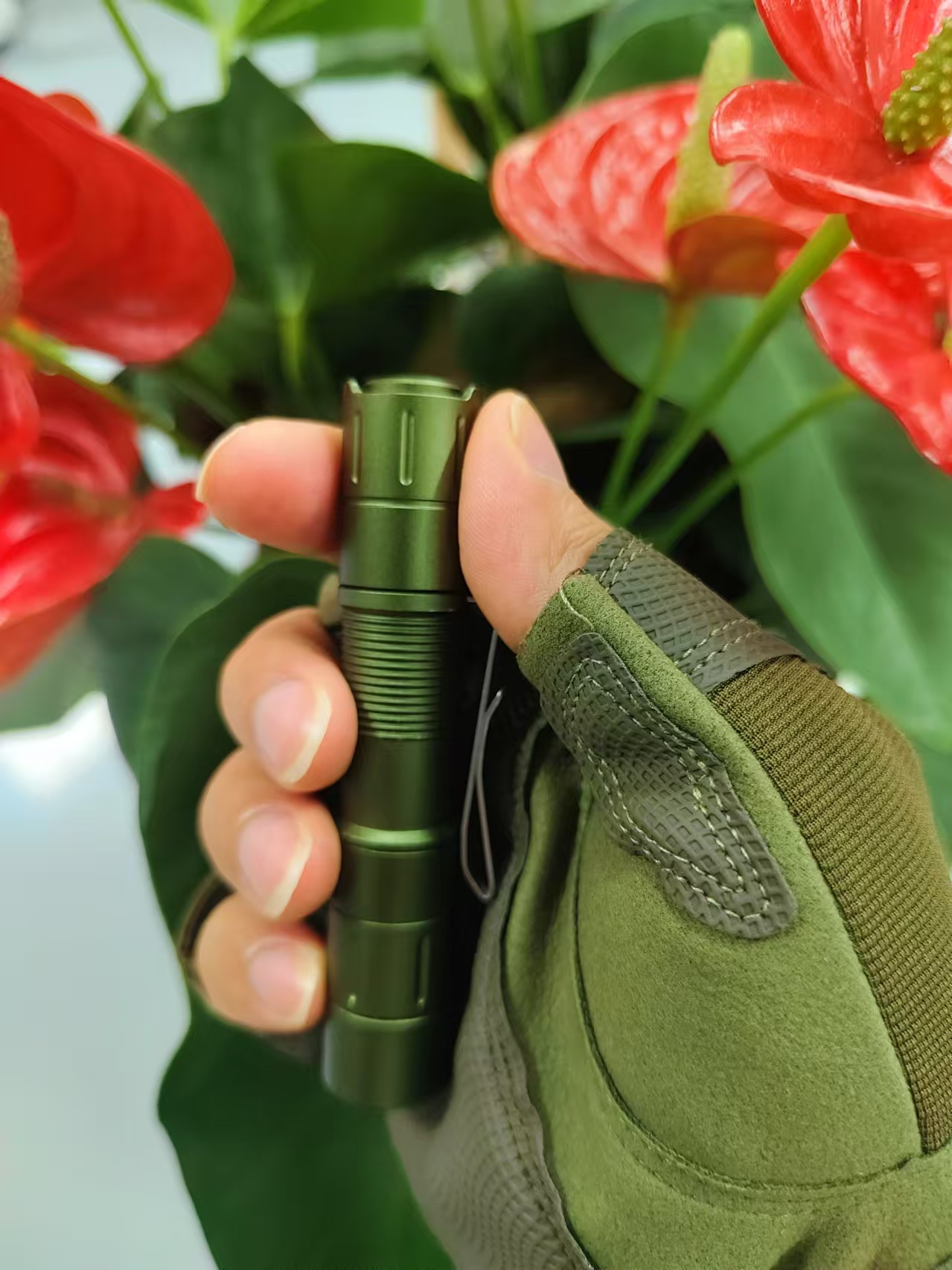 Ycbright S21X New AA Tactical Flashlight - Commercial Sellers' Spot ...