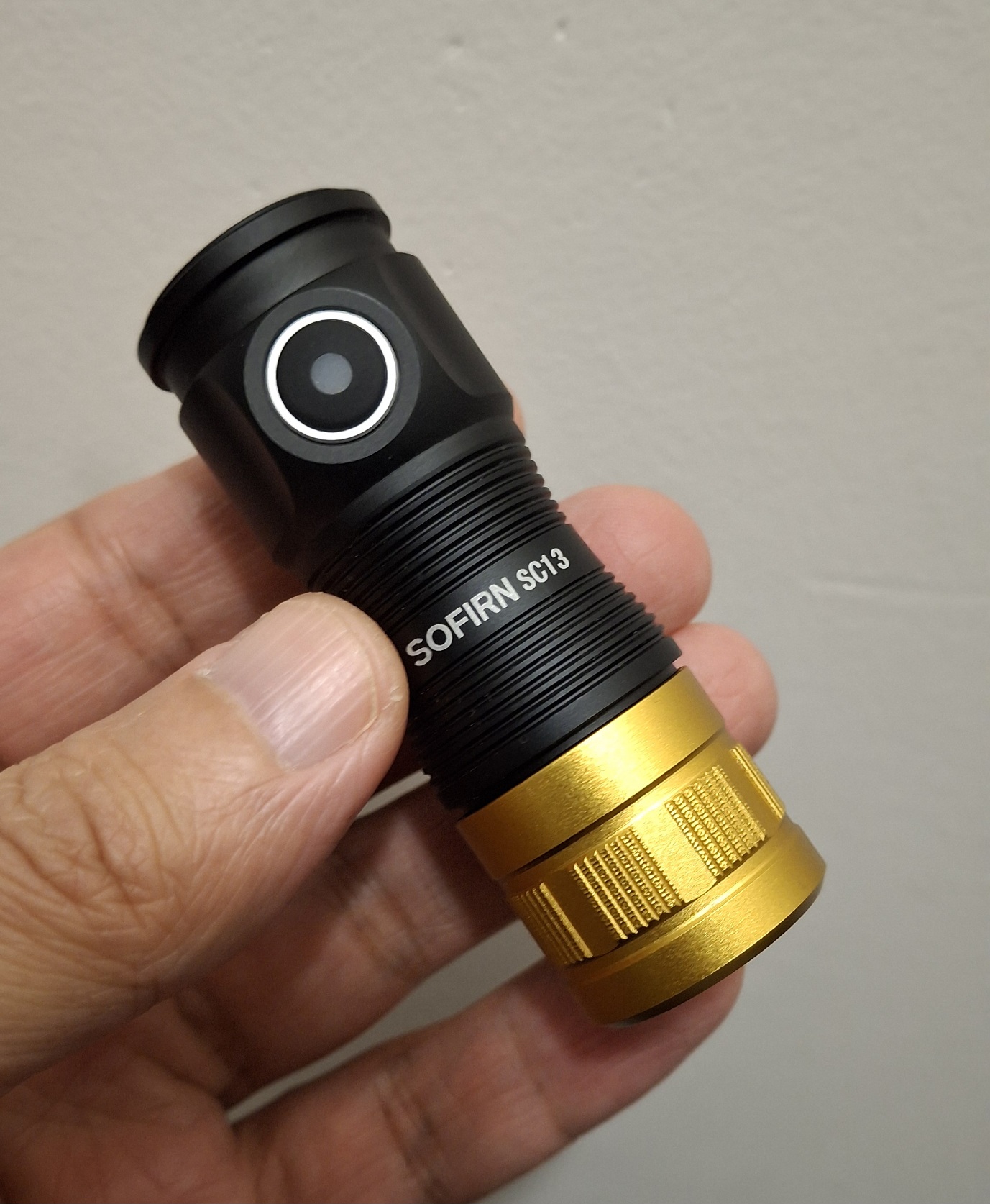 [Review] Sofirn SC13 – small EDC flashlight with Fresnel optic (UPDATE ...