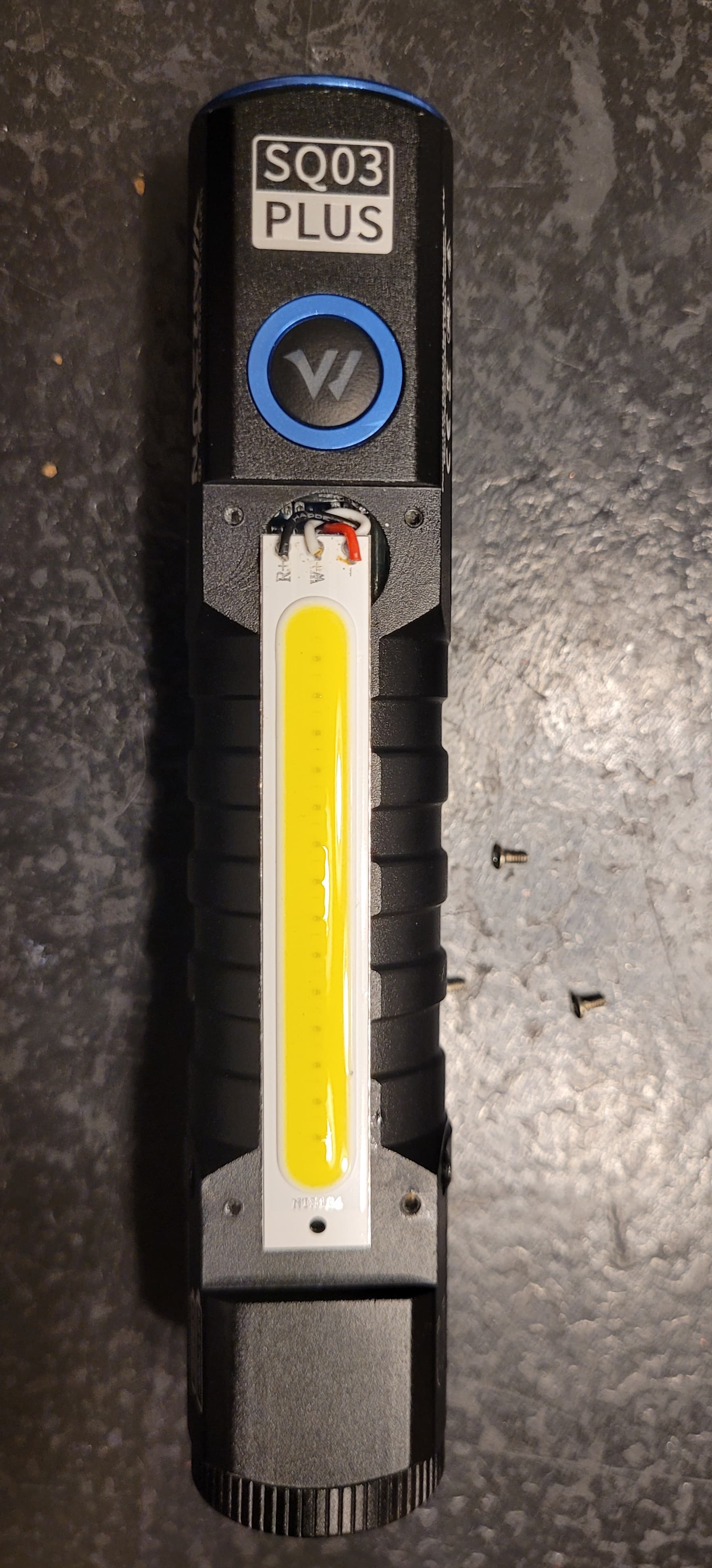 Warsun SQ03 Plus - Short Review - 21700 Flashlights - BudgetLightForum.com