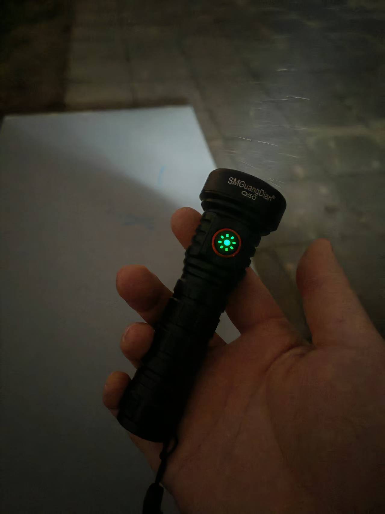 [Review] Five leds floody flashlight, SM Q50 - LED Flashlights ...