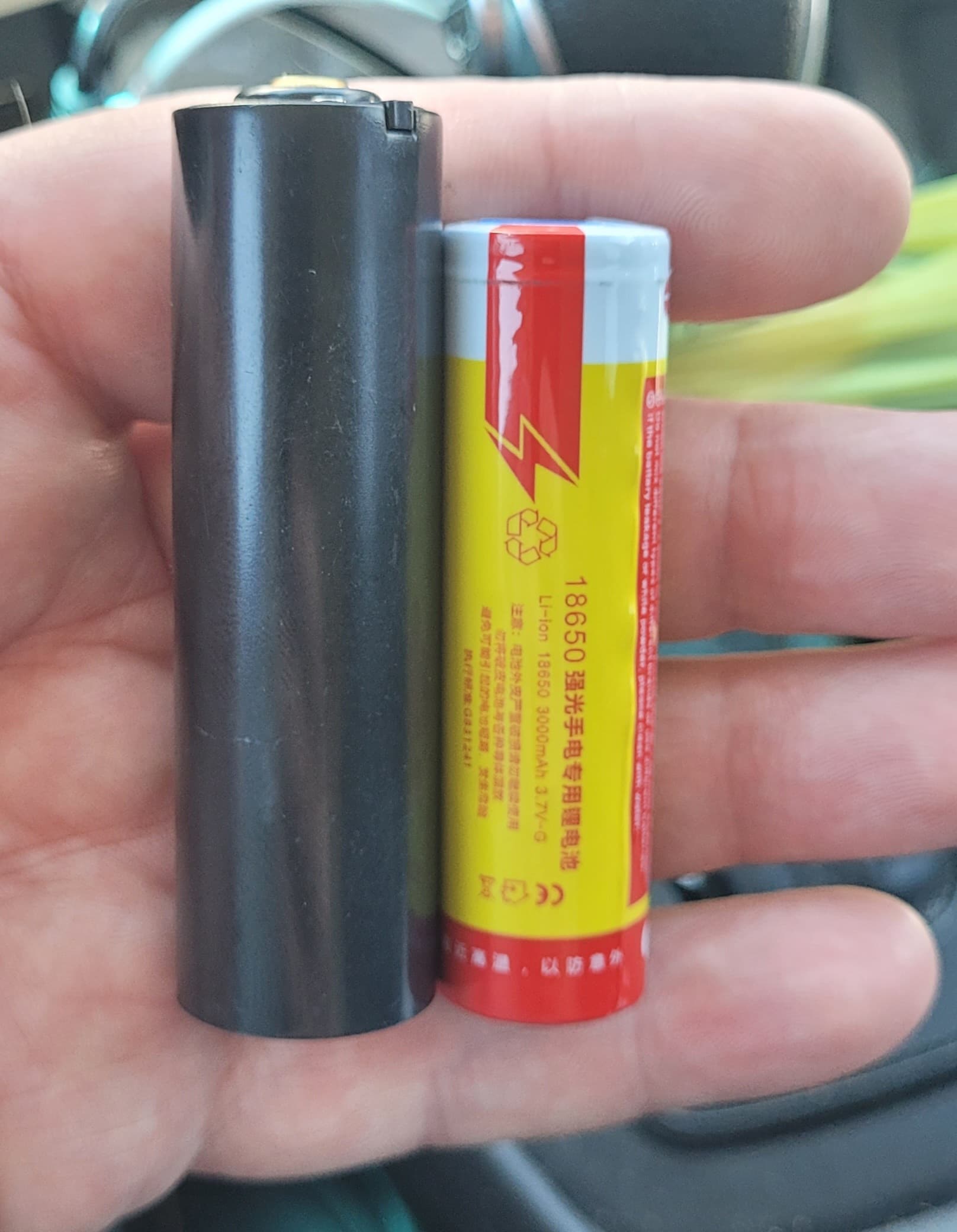 Warsun SQ03 Plus - Short Review - 21700 Flashlights - BudgetLightForum.com