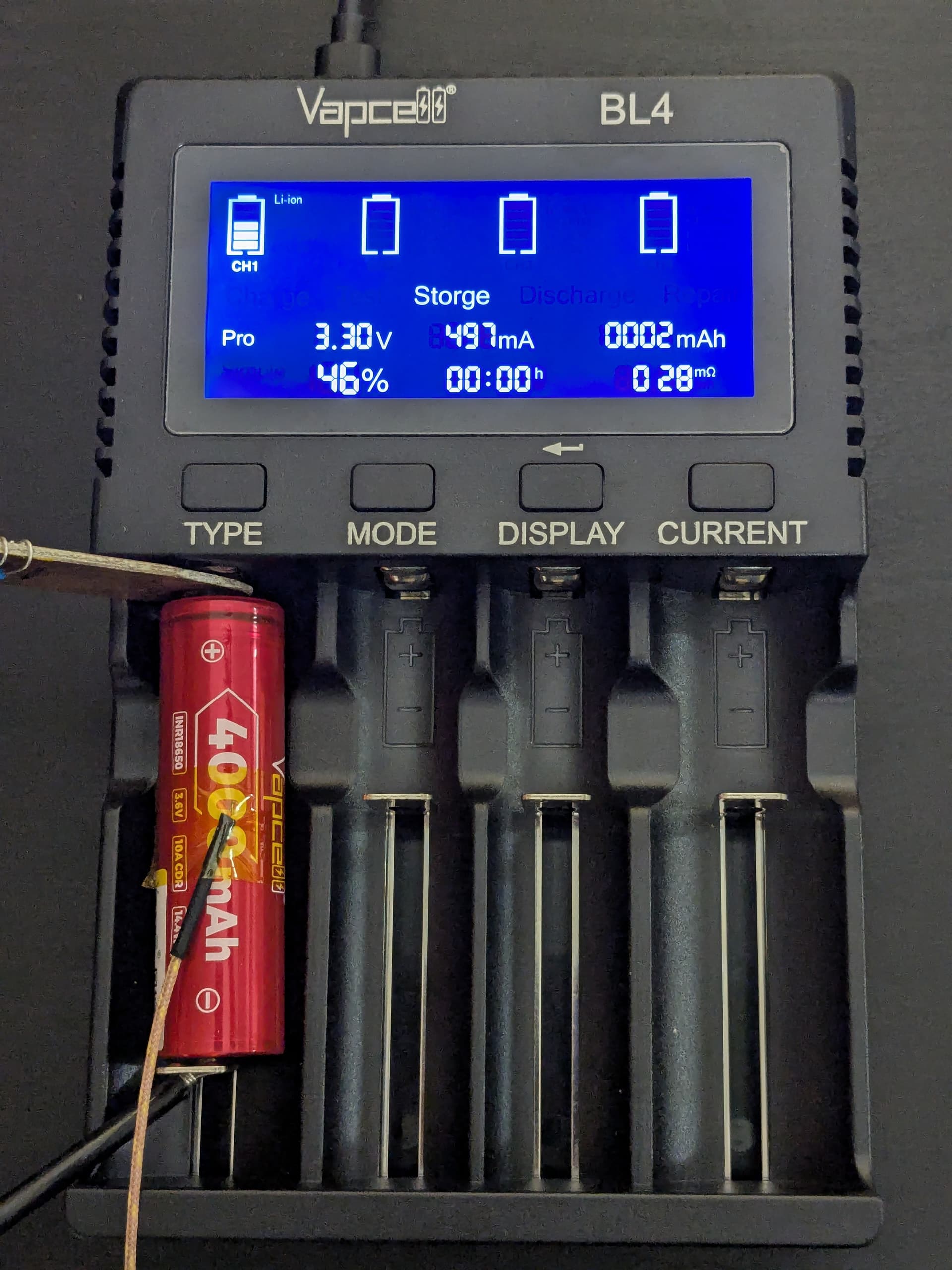 Vapcell BL4 Charger and Capacity Checker Review - Chargers ...